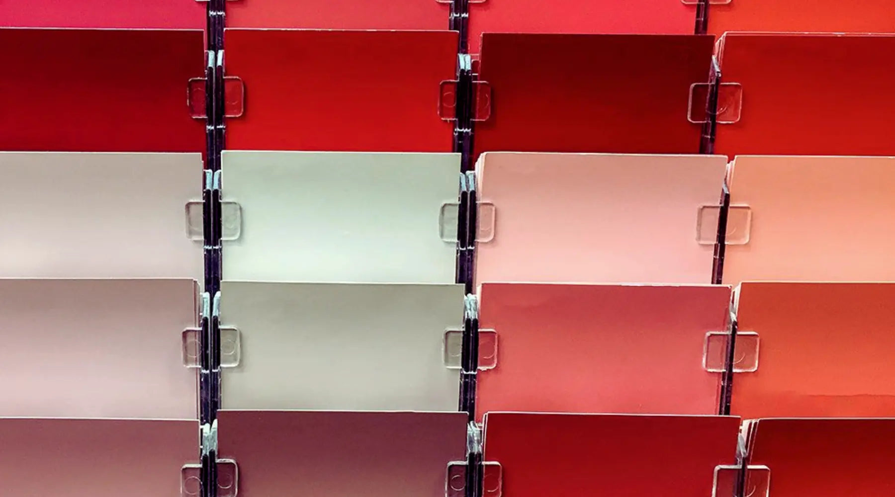 Period Blood Color Guide: What Each Shade Means for Your Health ...
